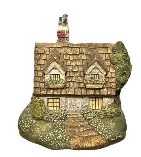 John Hopkins 1985 Village Lights Squire Chelmsfords Dormered Cottage