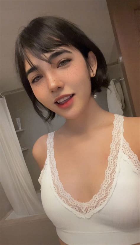 Shes Pulling Off A Fabulous Dress In Her Face Reveal Photo