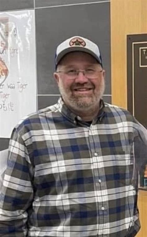 Video Jeff Boike Supports Local Athletes In Memory Of Son St Cloud News Weather And Sports