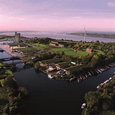 Gloucester And Sharpness Canal The Inland Waterways Association