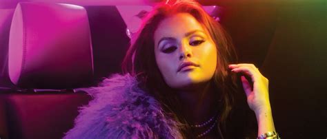 Selena Gomezs Single Soon Single Release Date Is Here