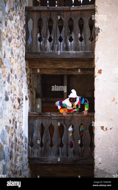 Arlecchino Mask Hi Res Stock Photography And Images Alamy