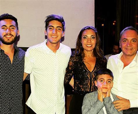 Fotos Hijo De Luis Jara Se Est Transformando En Un Clon De Su Padre Por Su Gran Parecido