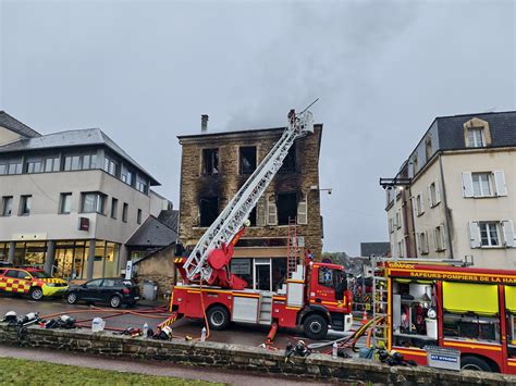 Cinq Blessés Dans Lincendie Dune Maison Une Vingtaine De Pompiers