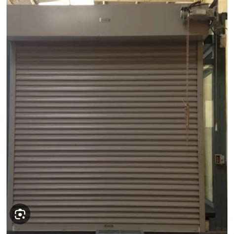 Aluminum Polycarbonate Rolling Shutter Height 7 Feet At Best Price In