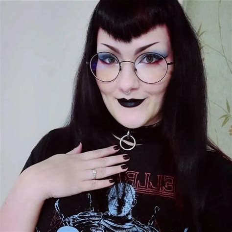 Artist Friends Have You Found A Varnish Or Protective Clear Coat That