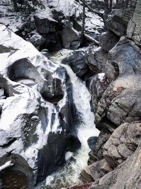 Hiking Heart Rock Waterfall In The Snow A Crestline Gem