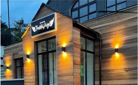 Jollys Wholesome Strawberry Banana Smoothie Made From Fresh