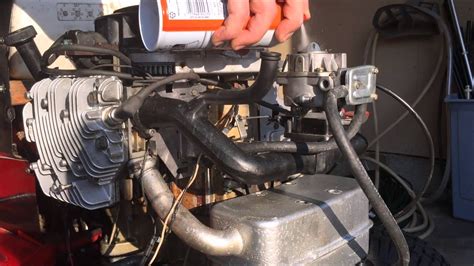 Briggs & Stratton Won't Start - YouTube