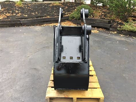 New 18 Excavator Bucket For A Doosan Dx85 With Coupler Pins 45mm Pin