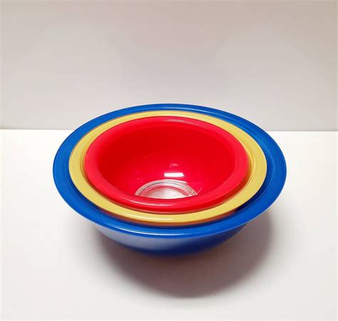 Pyrex Primary Rainbow Bowls Set Of 3 Etsy