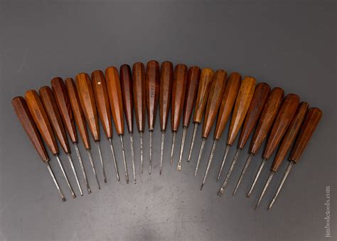 23 C Maiers Carving Chisels Gouges 107898 Jim Bode Tools