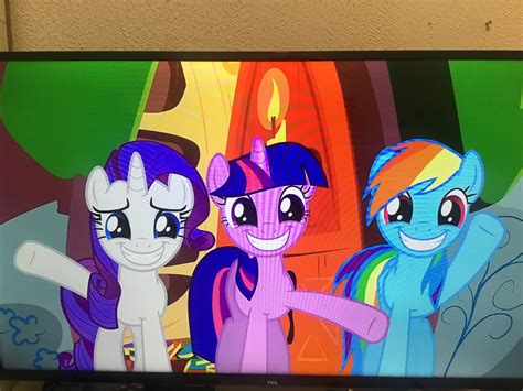 Rarity Twilight Sparkle And Rainbow Dash Waving By Hubfanlover678 On