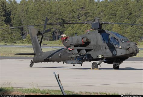 10 09001 Us Army Boeing Ah 64 Apache Photo By Ethan Minnich Id