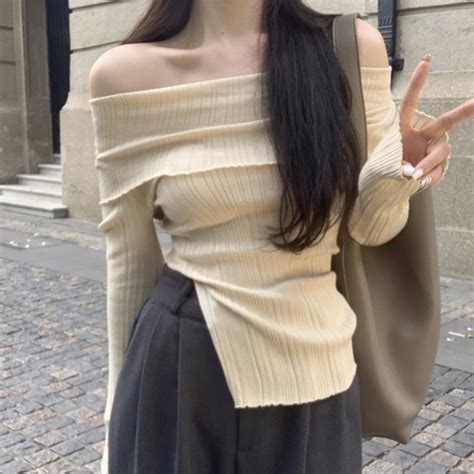 One Shoulder Slit Knitted Sweater With Irregular Slim Fit And Sexy Top