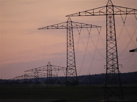 Stromtrasse Sonnenuntergang Kostenloses Foto Auf Pixabay Pixabay