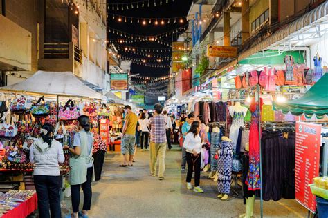 4 Shopping Market Hits Di Thailand Yang Wajib Kamu Kunjungi
