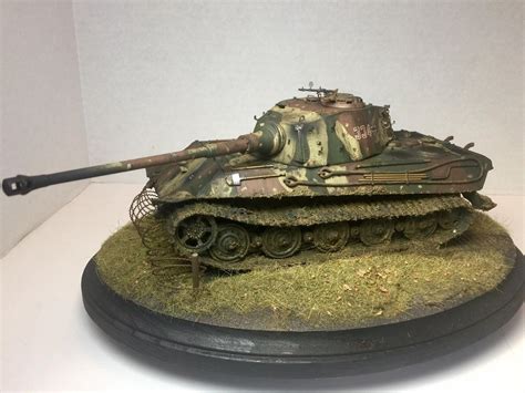135 Built Model Tank Diorama Kurt Knispels Tiger Ii King Tiger
