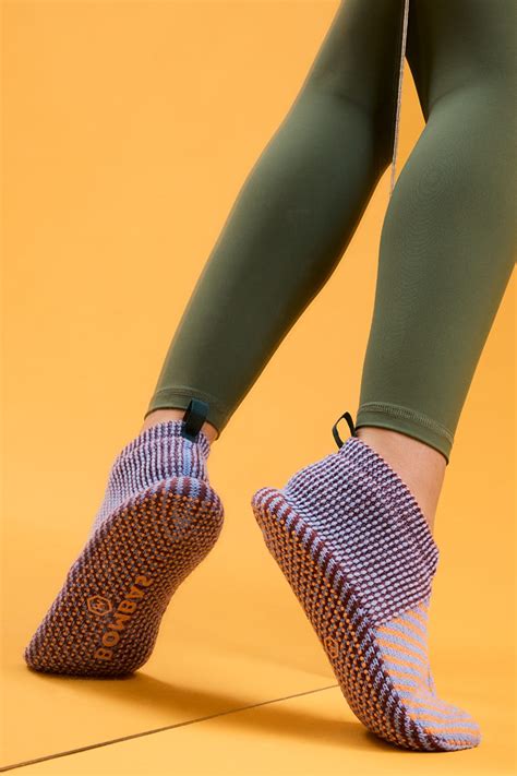 Bombas Socks Underwear T Shirts Slippers Designed For Comfort