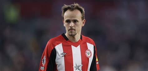 Mikkel Damsgaard Roser Cristiano Ronaldo