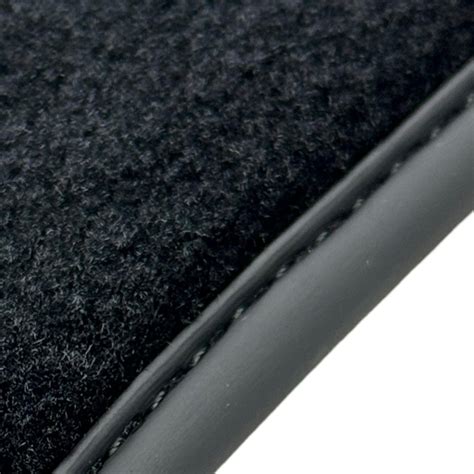 Black Floor Mats For Ferrari Sf90 Stradale 2019 2024 With Carbon