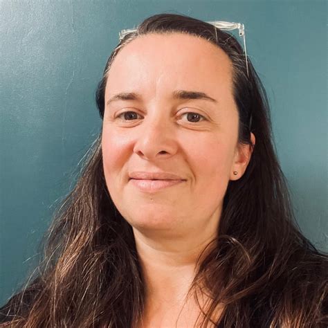 Coline Passeron — Mama