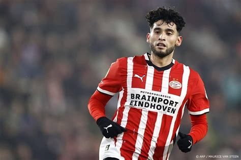 Geblesseerde Spits Pepi Tot Zomer 2030 Verbonden Aan Psv