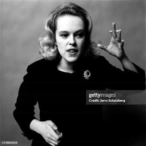 1 093 Sandy Dennis Photos And High Res Pictures Getty Images
