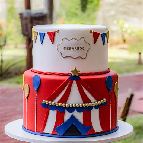 Circus Themed Cake Bolos De Aniversário Circo Festa De Aniversário