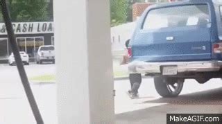 Gangsta Midget Jumping Into Truck On Make A 