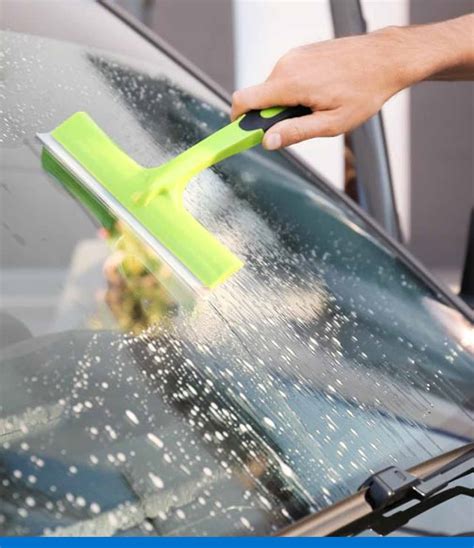 Cómo Limpiar Los Limpiaparabrisas Del Coche
