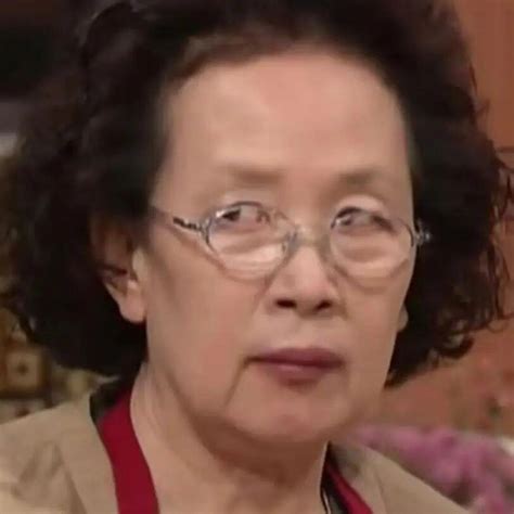 爆火的罗文姬女士表情包！谁能不爱？ 哔哩哔哩