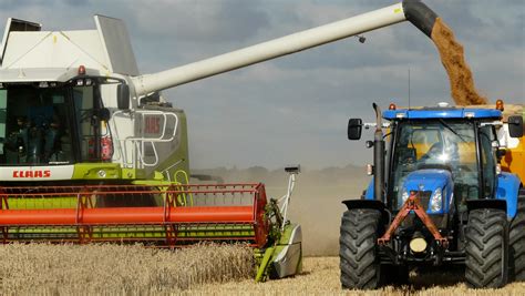 Images Gratuites Tracteur Champ Asphalte Véhicule Agriculture