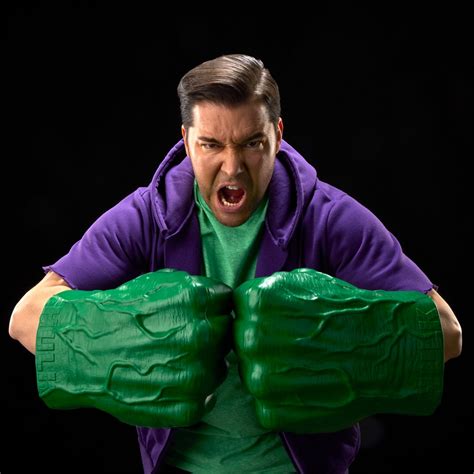 Hulk Marvel Legends Series Incredible Premium Roleplay Fists