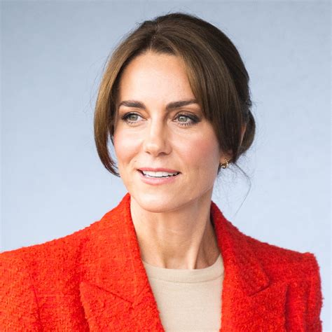 Kate Middleton Has A New Power Suit Glamour