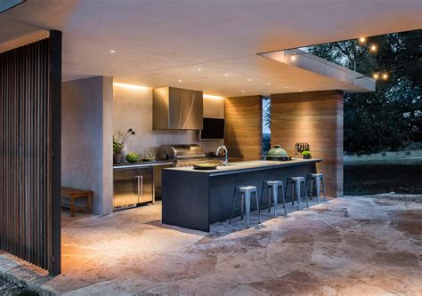 Photo 19 Of 19 In A Rammed Earth Home In Texas Echoes The Landscape In