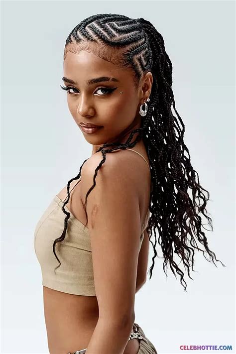Tyla Seethal Celeb Hottie Picture