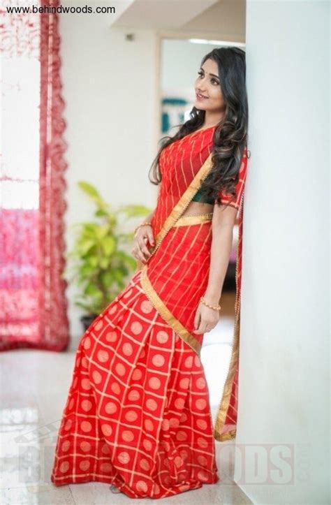 Adithi Menon Aka Aditi Menon Photos Stills And Images