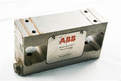 Used Abb Pftl 101a 0 5kn Pressductor Pillowblock Load Cell W Cable