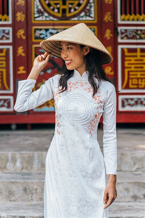 Vietnam Traditional Dress S