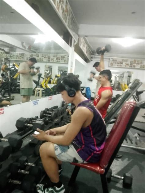 Farha 3 Johnny Sins Vs Sydney How To 🤣 Here Facebook