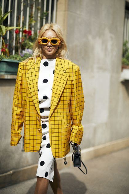 Paris Fashion Week De Beste Streetstyle Looks Voor Outfitinspiratie In 2024 Mode Straat