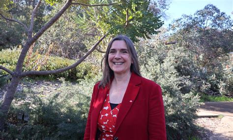 Professor Treena Burgess The Scientist Mitigating The Impact Of Microscopic Invaders