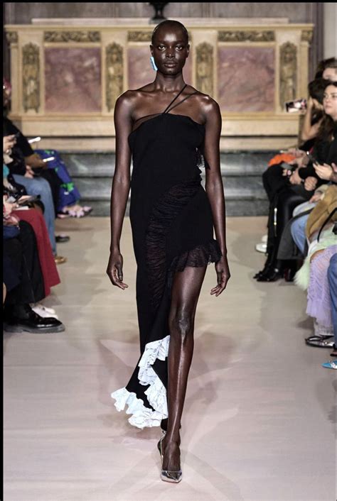 Ester Manas F W 23 Show Ester Manas