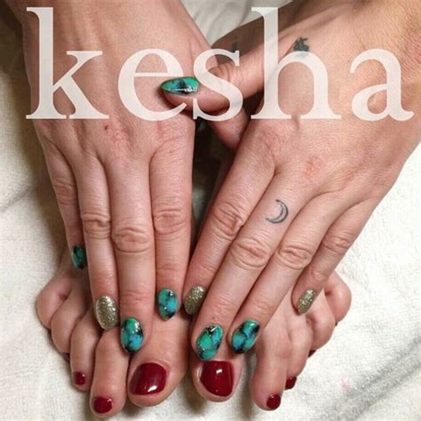 Keshas Nail Polish And Nail Art Steal Her Style Page 6