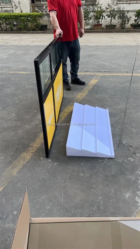 Top Notch Folding Showcase Portable Glass Display Cabinet