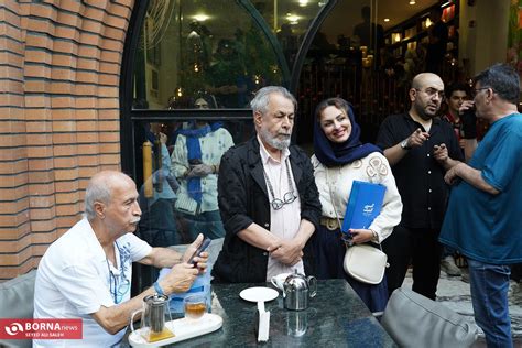 مراسم رونمایی کتاب آبی آنتیک؛ از تاج تا استقلال