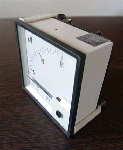 Three Phase Plastic Ae Analog Voltmeter Model Name Number 304240