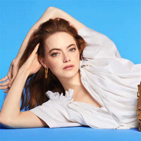 650x650 Resolution Actress Emma Stone Photoshoot 2022 650x650