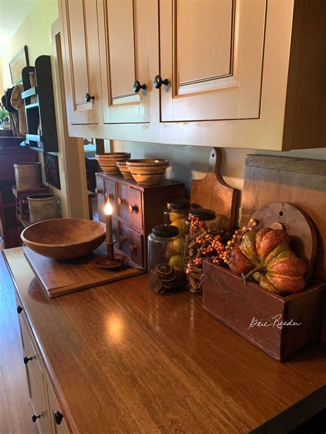 Pin By Michele Brodeur Battista On Fall Decoratingcrafts 🎃 Primitive